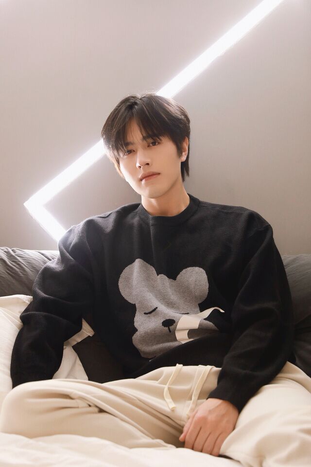 Luo Zheng Photo, HD Image, Wallpaper - CPOP HOME